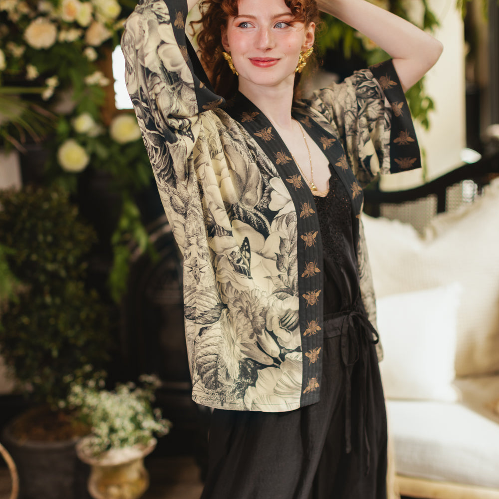 Honey & The Moon Pixie Duster (Cropped Length) | Market of Stars