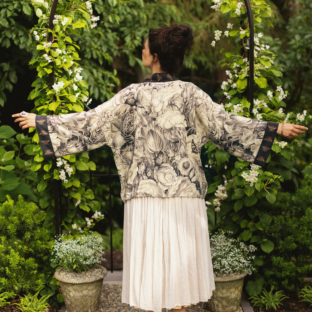 Honey & The Moon Pixie Duster (Cropped Length) | Market of Stars